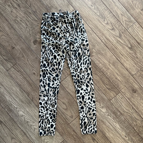 Riv | Pants & Jumpsuits | Super Soft Leopard Legging | Poshmark